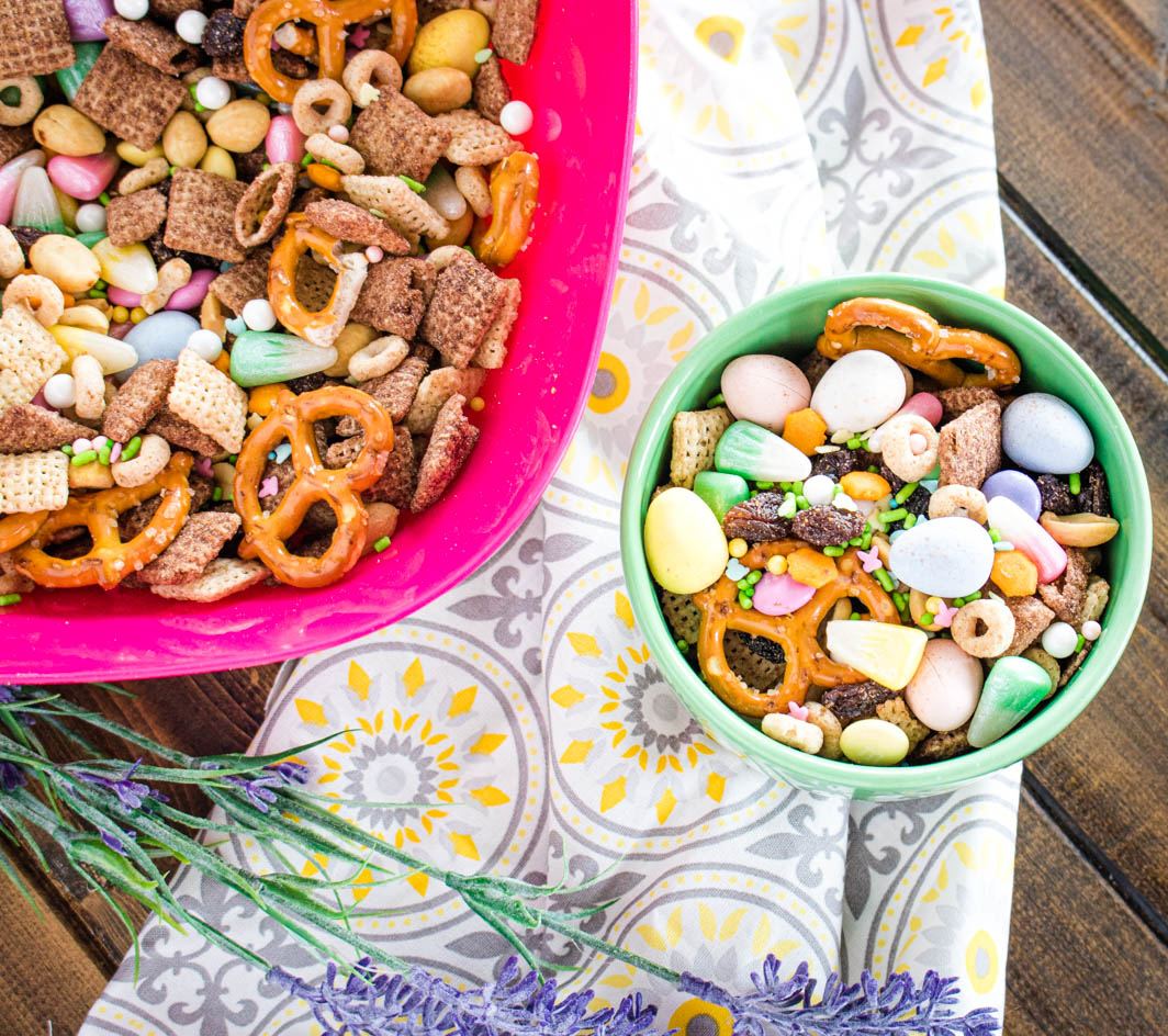 Sweet & Salty Easter Snack Mix - Sweet Beginnings Blog
